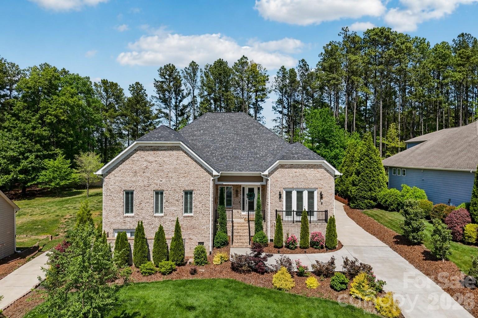 209 Holdsworth Drive, Mount Holly, NC