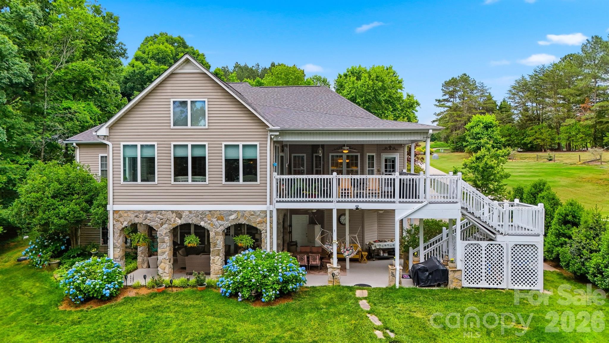 226 Riverwalk Road, Stony Point, NC - photo 1 of 37