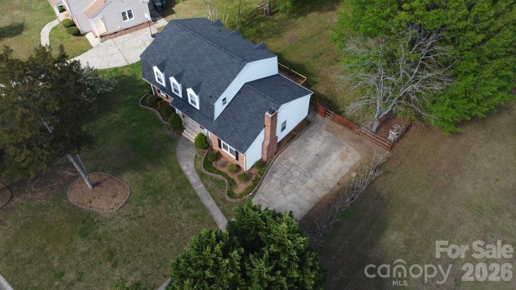 Photo 3 of 2232 Lawton Bluff Road, Charlotte, NC