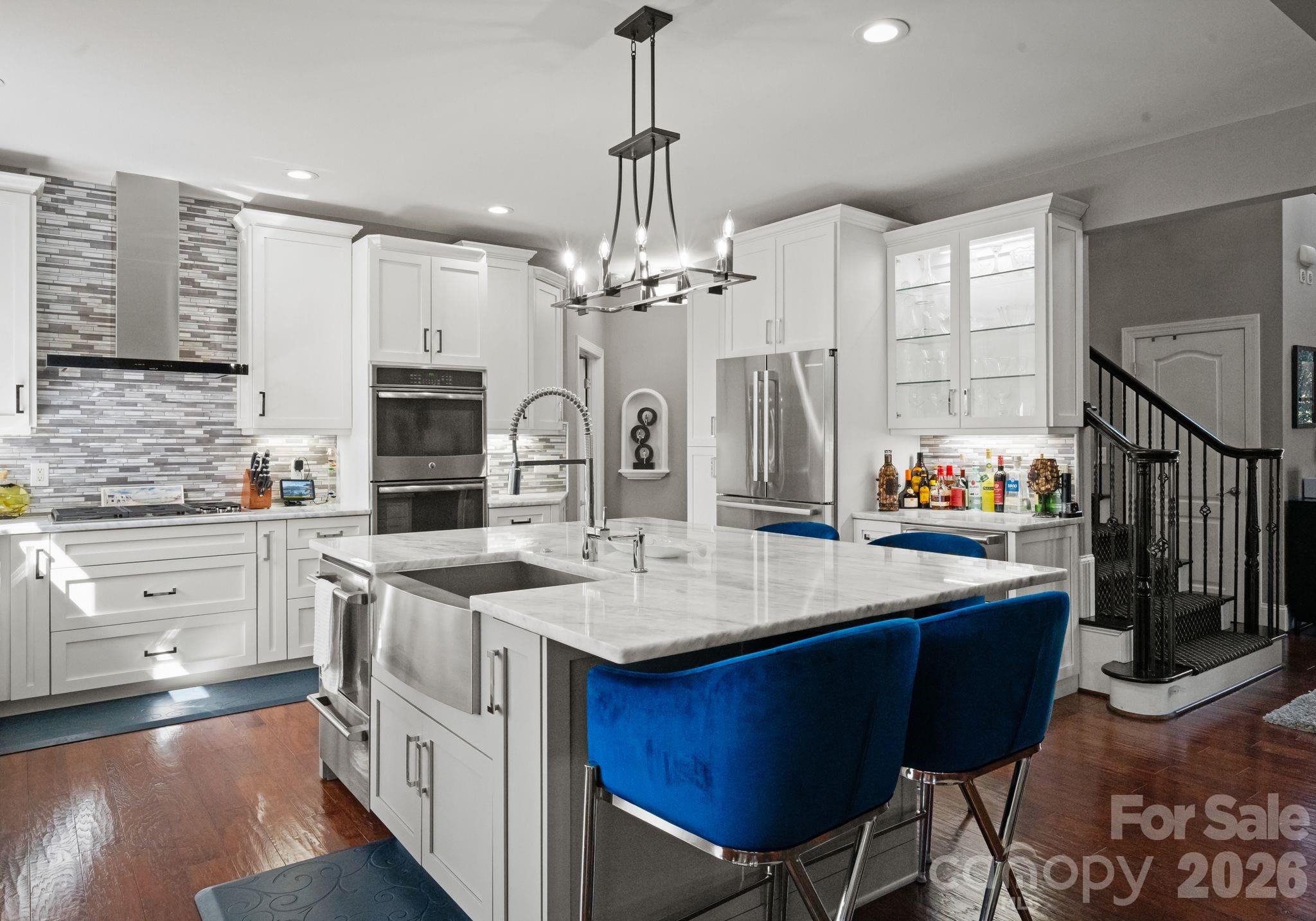 Photo 9 of 141 Sardis Lane, Charlotte, NC
