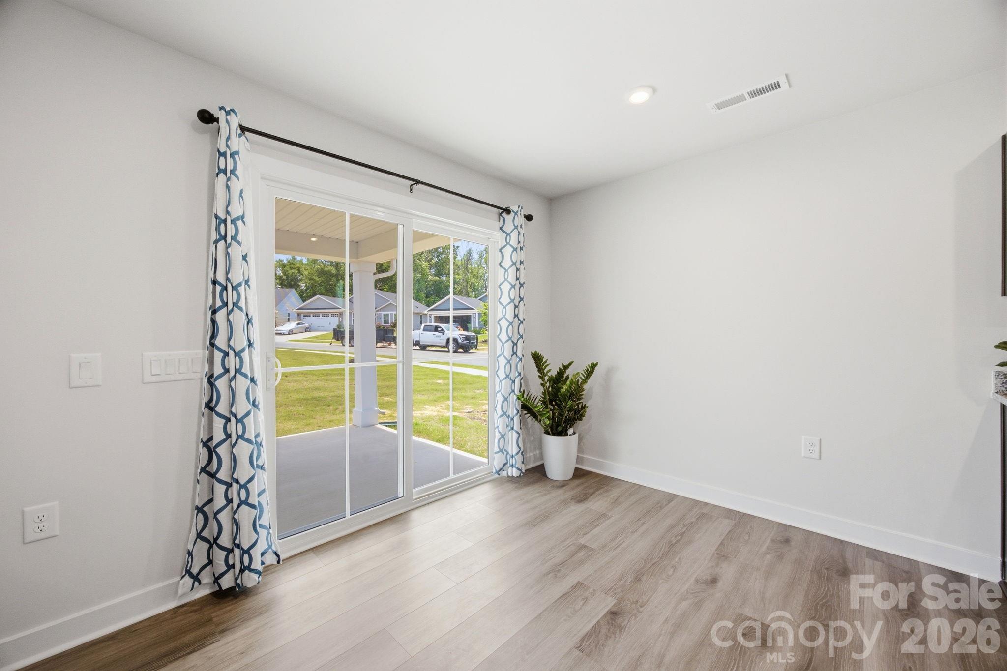Photo 7 of 621 Grandiflora Avenue, Lancaster, SC