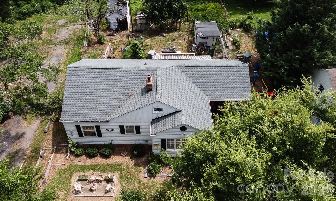 Photo 9 of 909 Drummond Avenue, Charlotte, NC