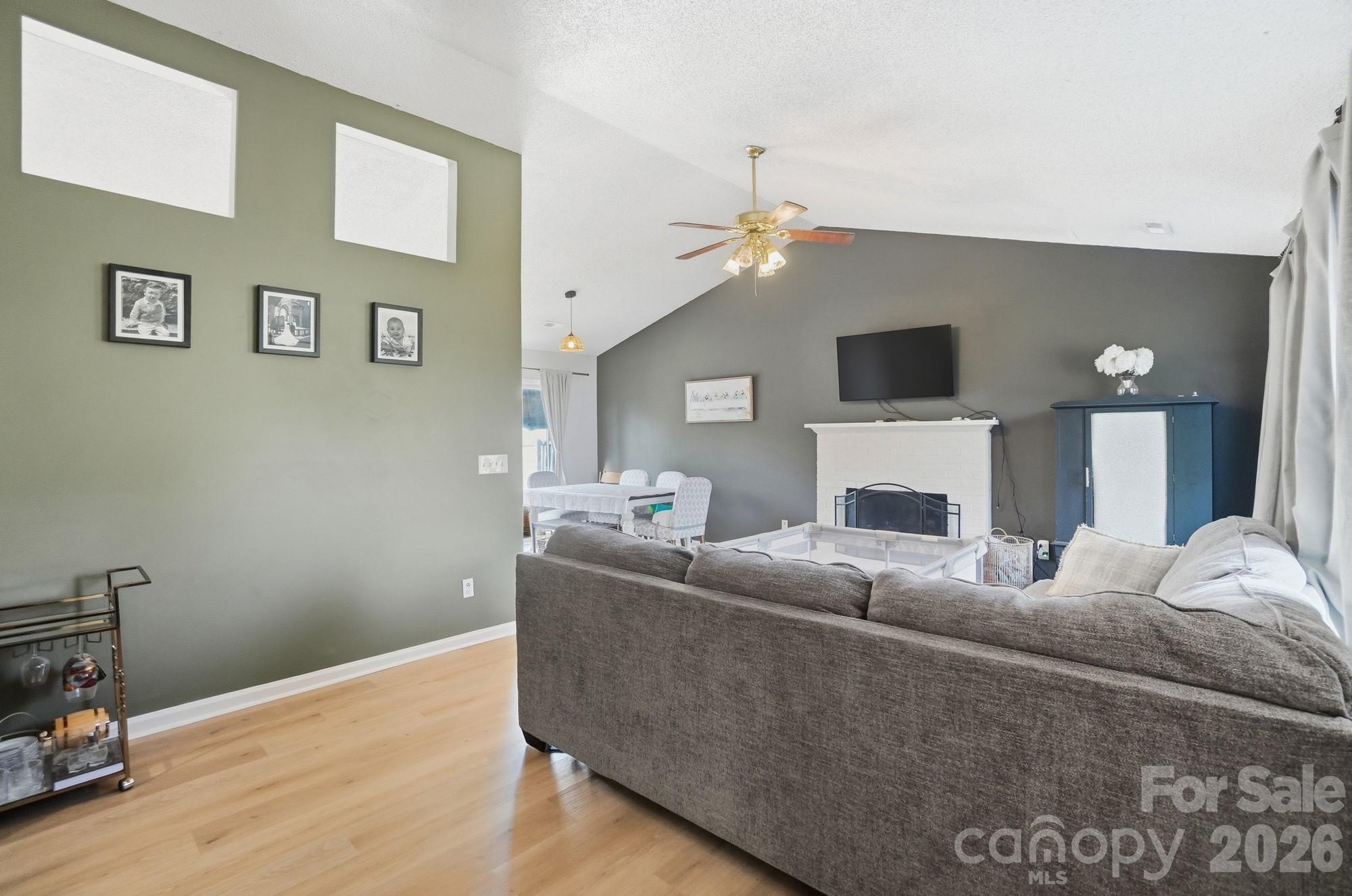 Photo 4 of 9046 Milton Morris Drive, Charlotte, NC