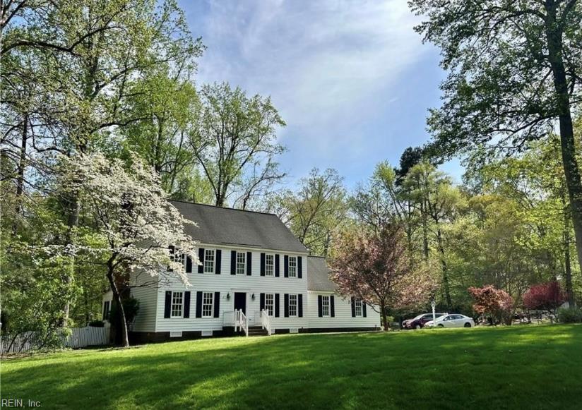 Properties – Mr. Williamsburg