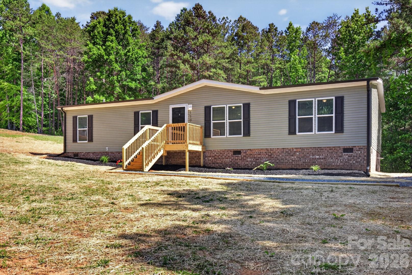 170 Harvick Lane, Lexington, NC - photo 4 of 43