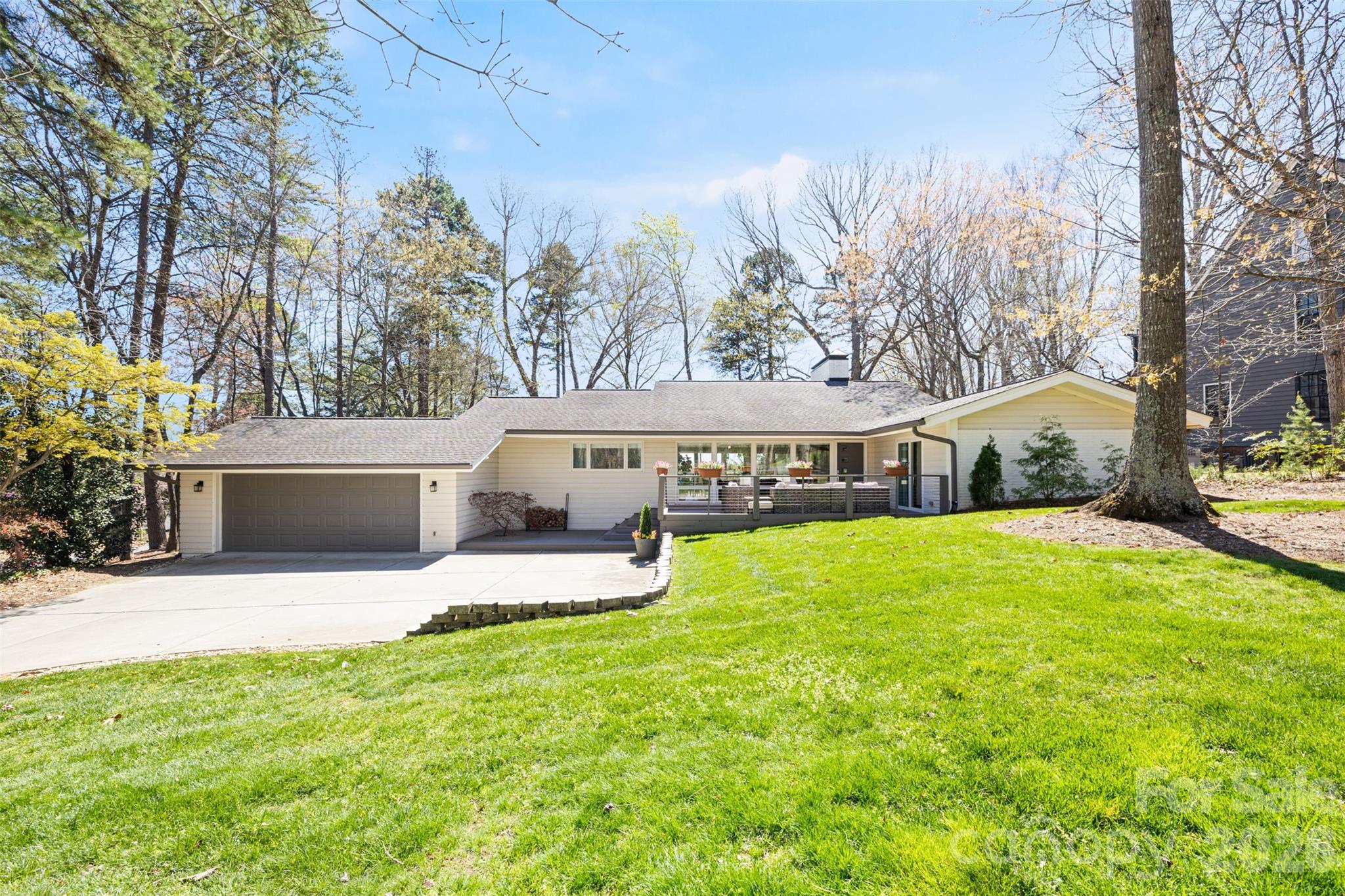 6 Pine Knoll Drive, Lake Wylie, SC