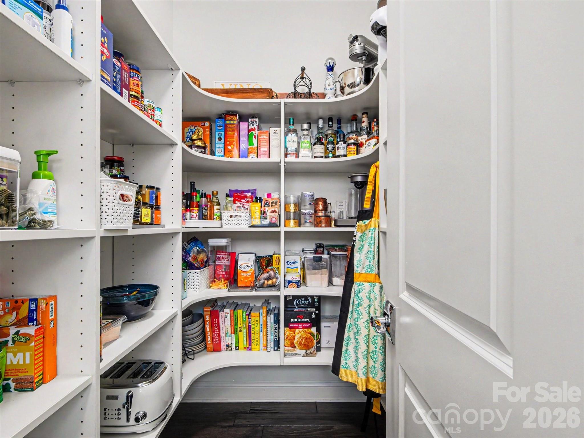 1020 N Sharon Amity Road, Charlotte, NC - photo 15 of 47