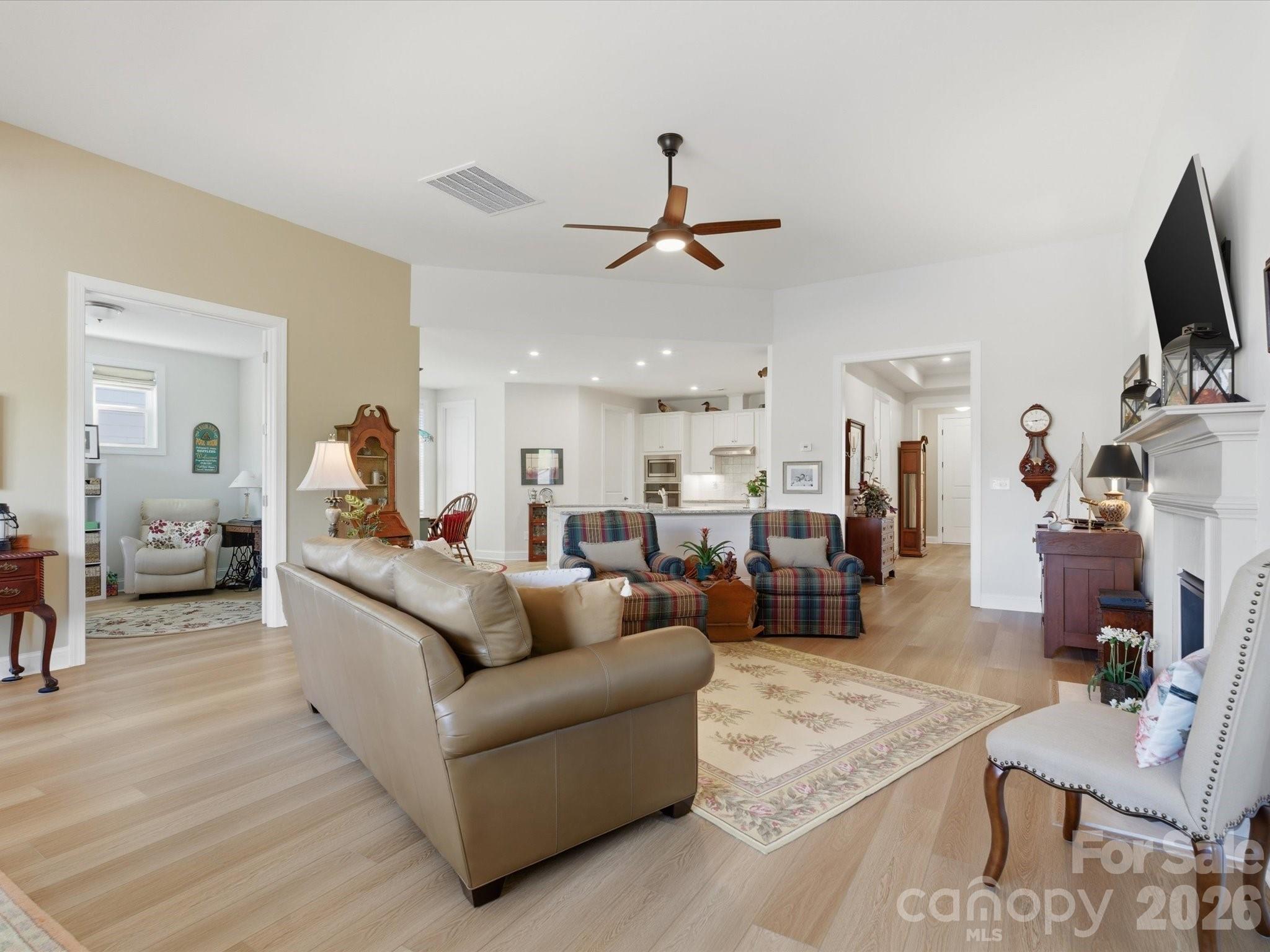 Photo 27 of 7117 Jolly Brook Drive, Charlotte, NC