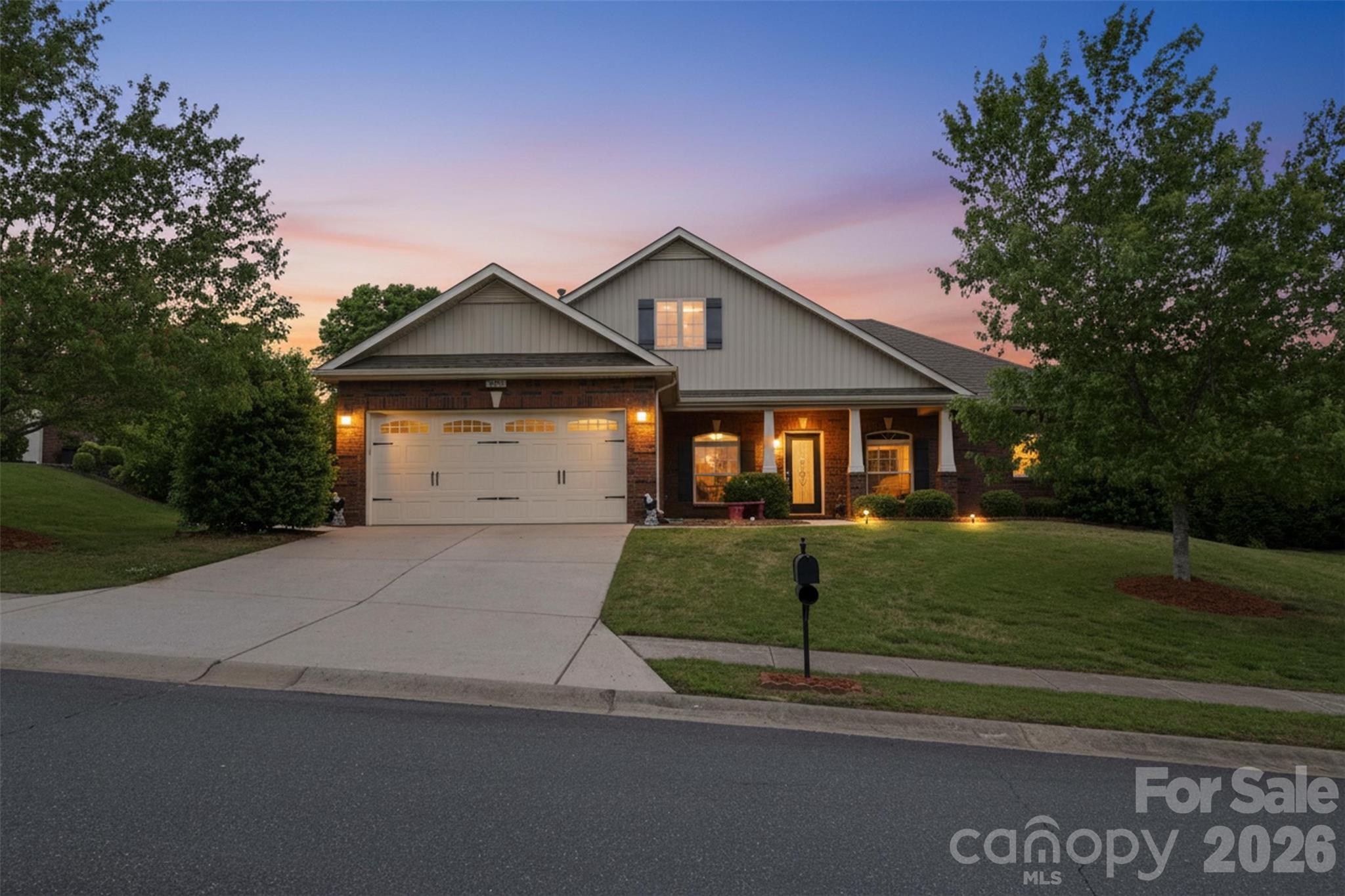 Photo 3 of 2425 Winnsford Lane, Gastonia, NC