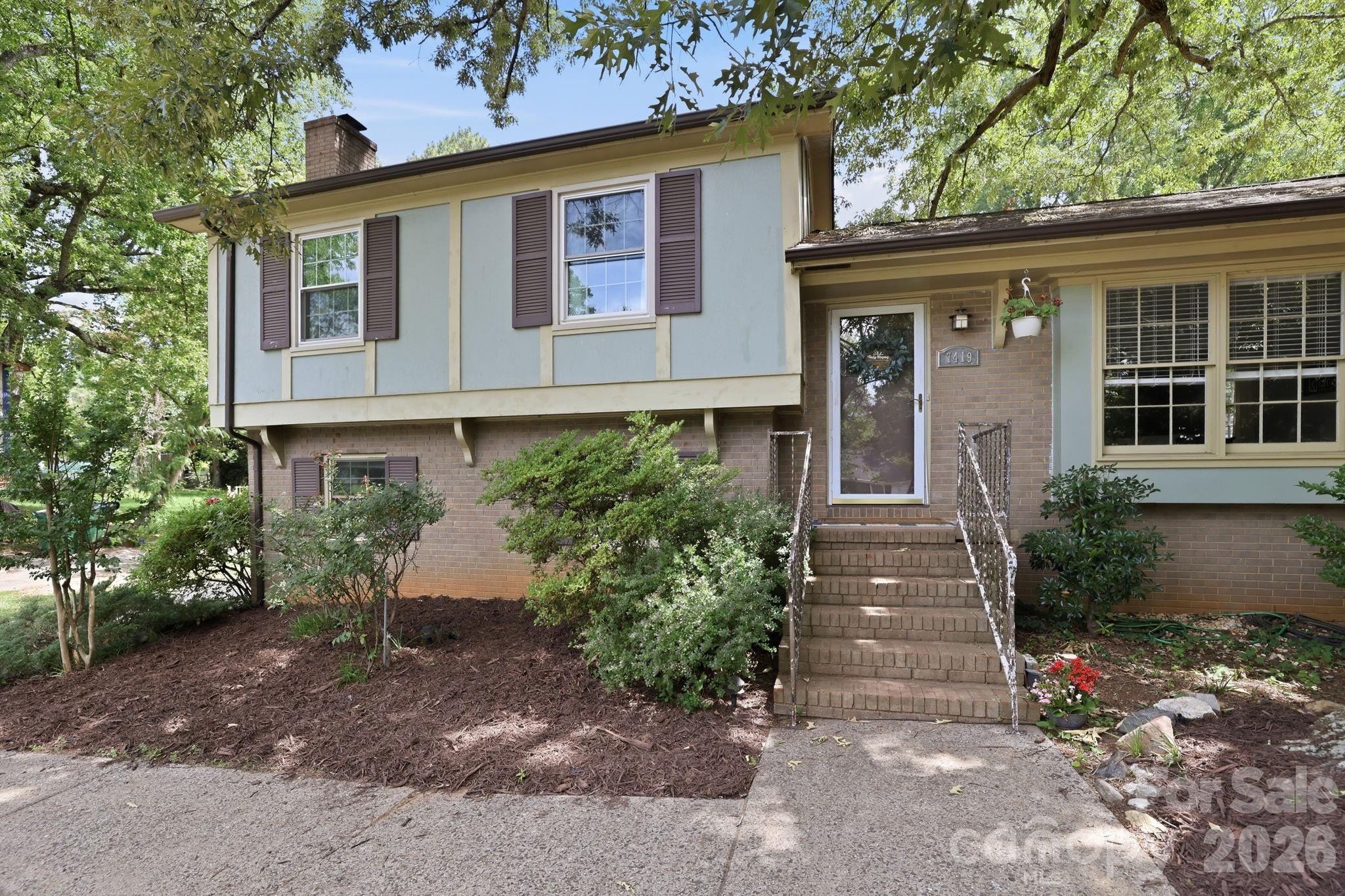 Photo 27 of 7419 Meadowdale Lane, Charlotte, NC