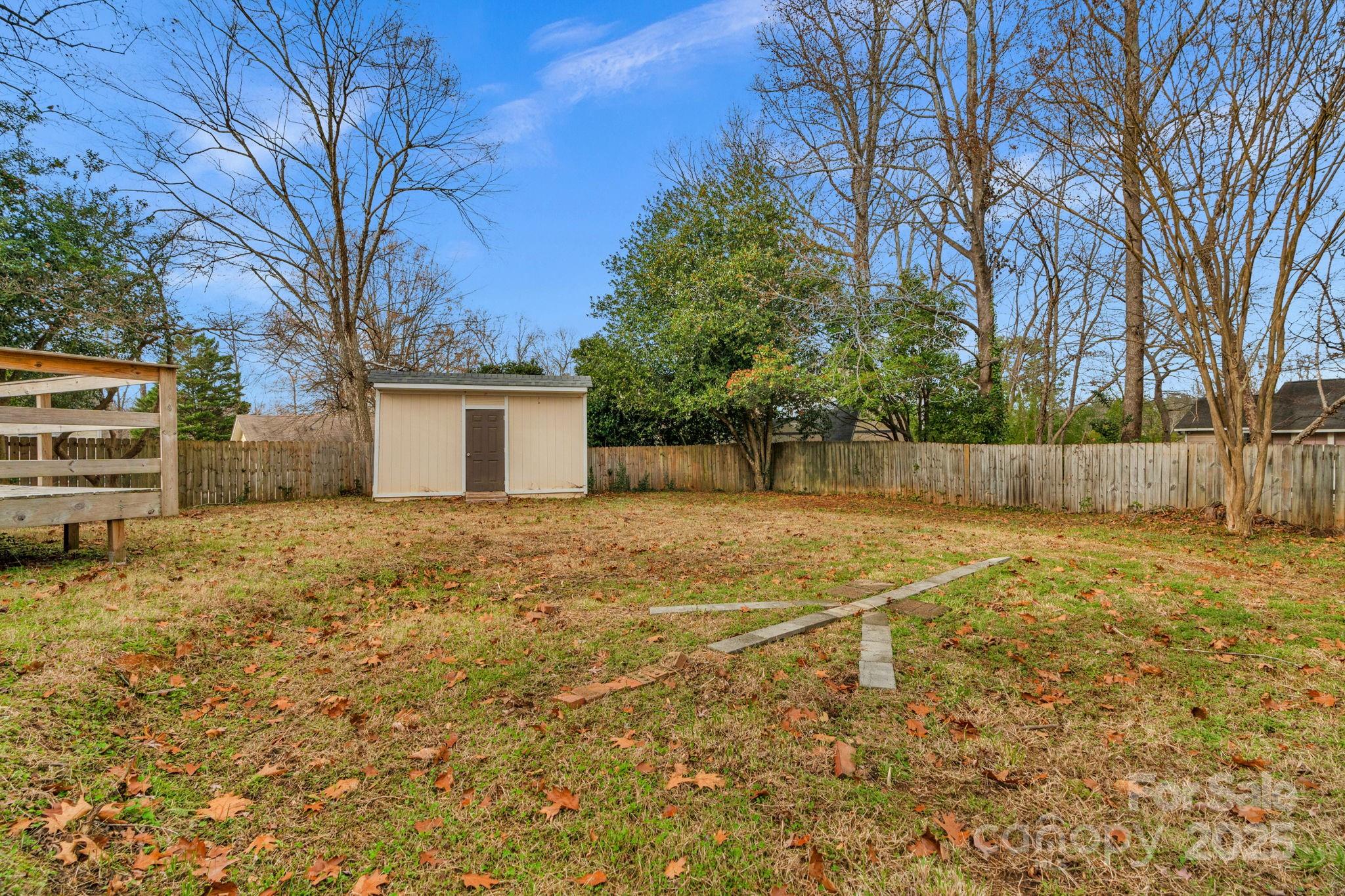 Photo 39 of 6109 Tartan Green Court, Charlotte, NC
