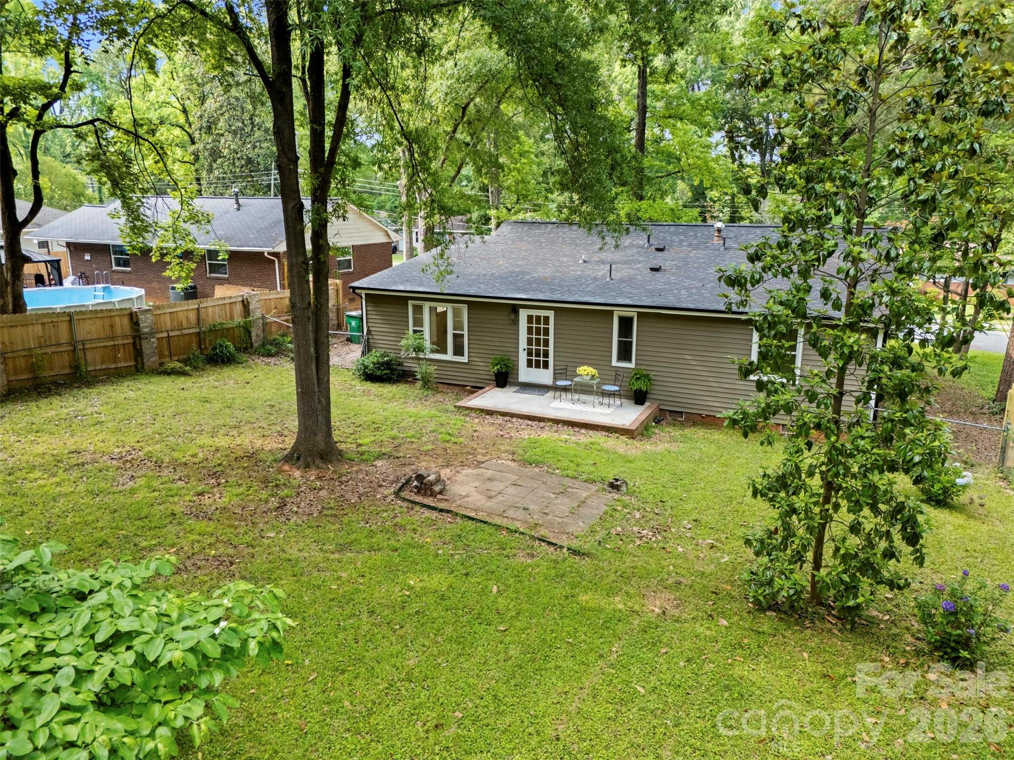 Photo 42 of 3840 Colebrook Road, Charlotte, NC