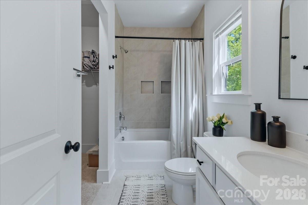 2904 Clemson Avenue, Charlotte, NC - photo 35 of 44