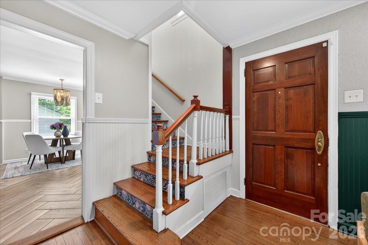 Photo 4 of 2034 Lanier Avenue, Charlotte, NC