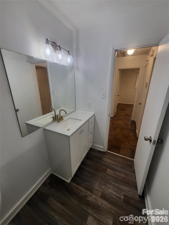 Photo 9 of 4731 Highlake Drive, Charlotte, NC