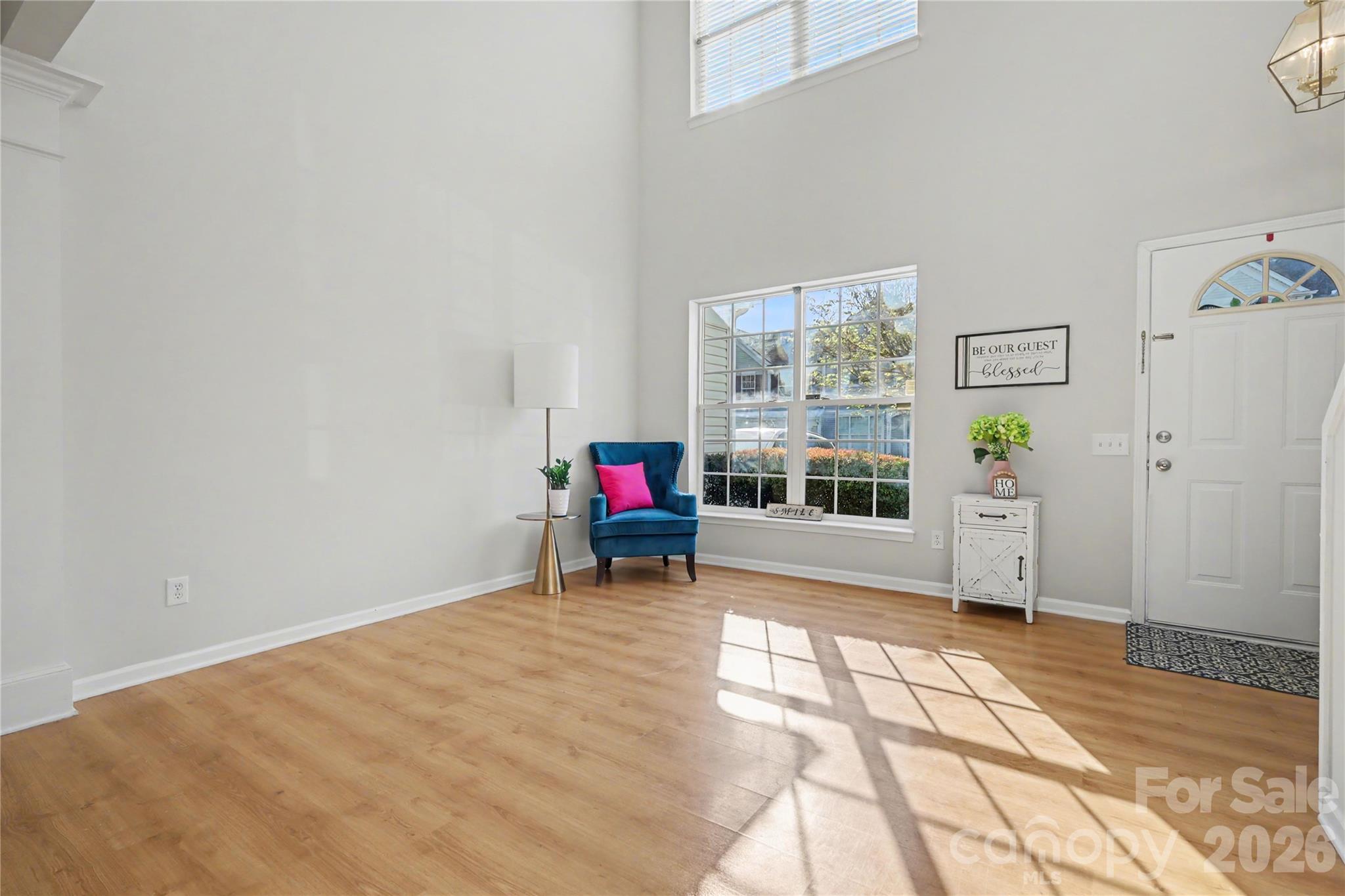 Photo 2 of 6930 Beverly Springs Drive, Charlotte, NC