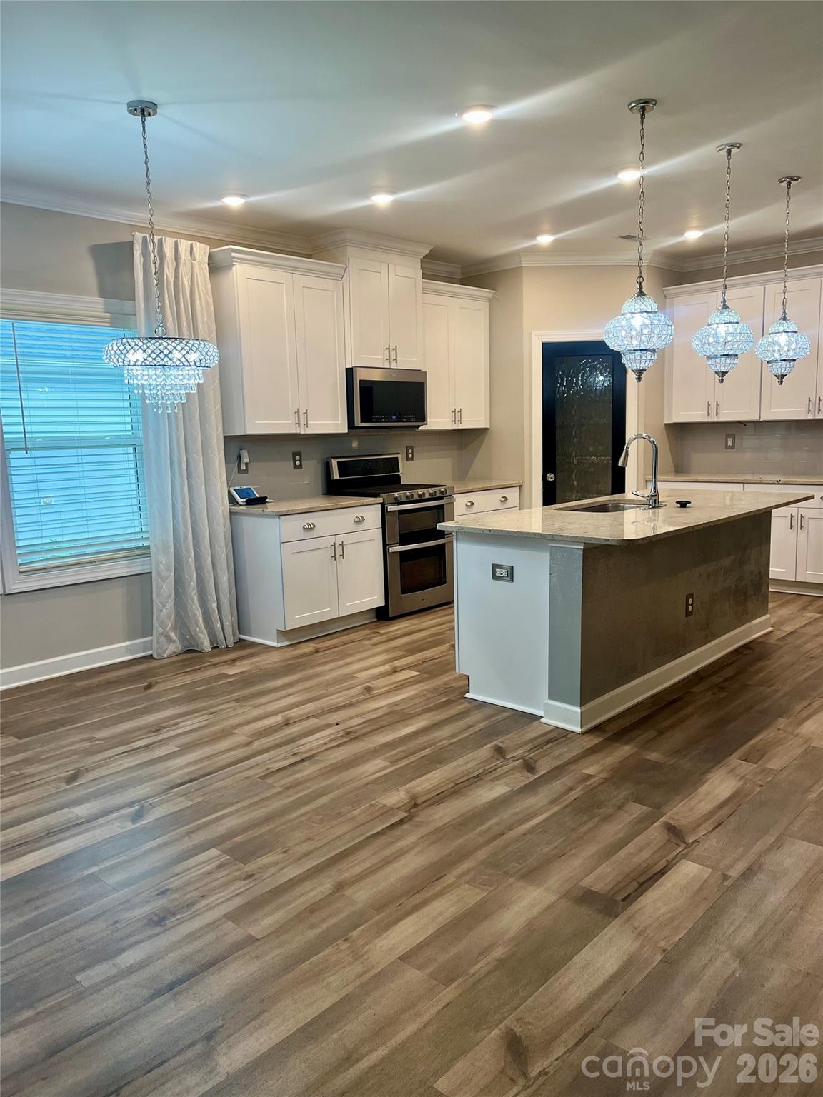 Photo 6 of 8807 Pennegrove Circle, Charlotte, NC