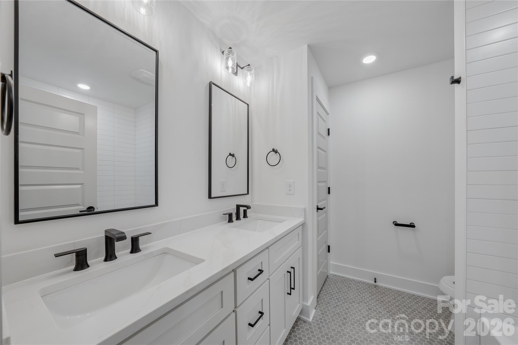 2812 Phillips Avenue, Charlotte, NC - photo 24 of 33