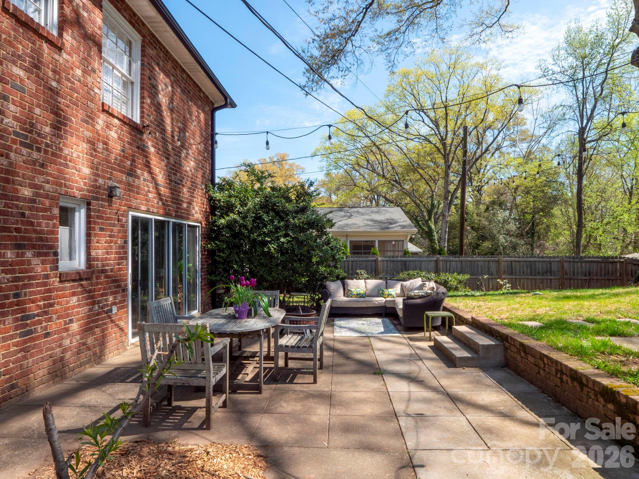 Photo 35 of 1419 Cavendish Court, Charlotte, NC