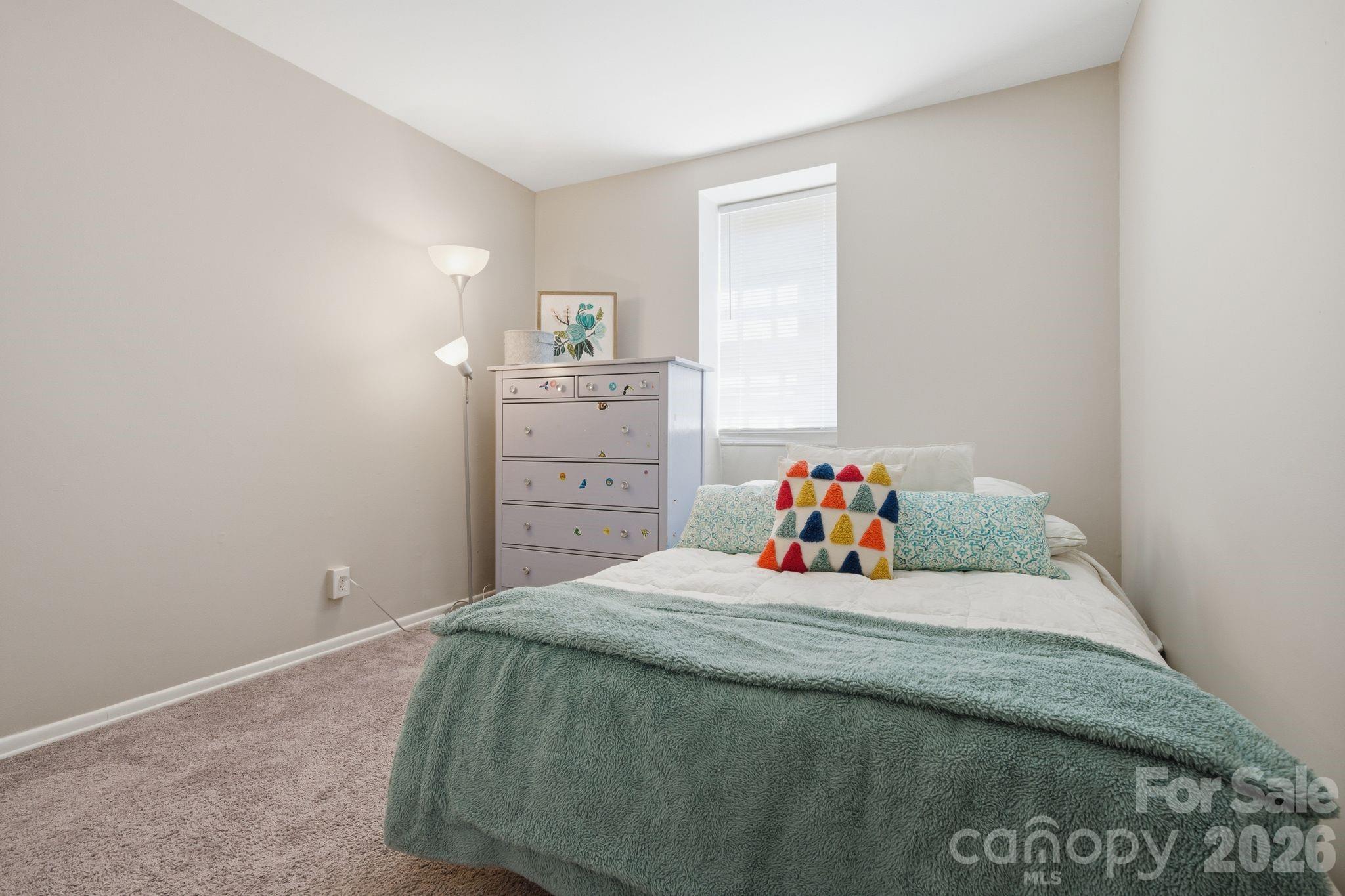 Photo 18 of 8033 Regent Park Lane, Charlotte, NC