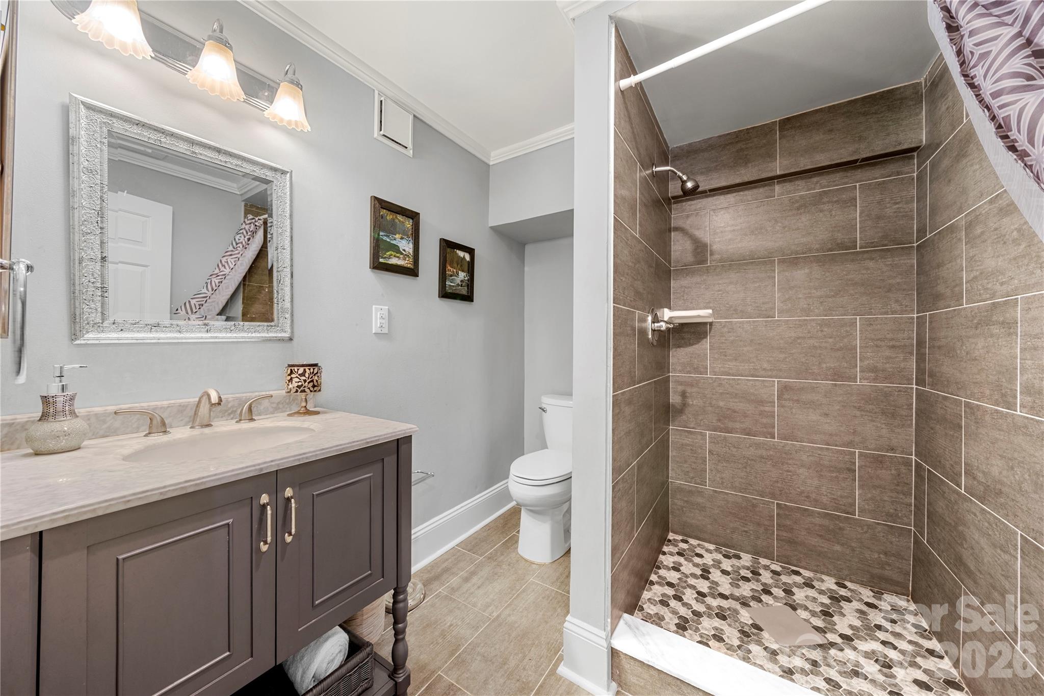 4531 Montibello Drive, Charlotte, NC - photo 39 of 49