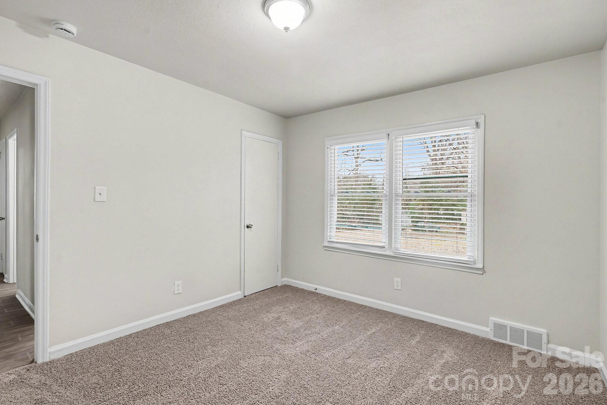3431 Shamrock Drive, Charlotte, NC - photo 12 of 27