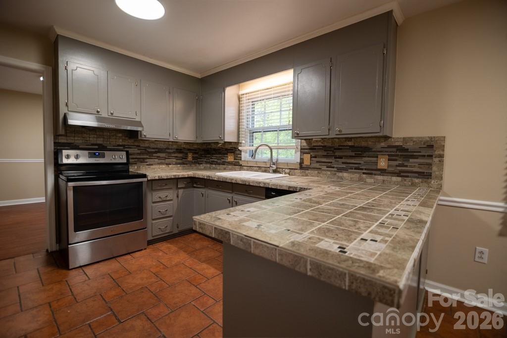 Photo 24 of 2232 Lawton Bluff Road, Charlotte, NC