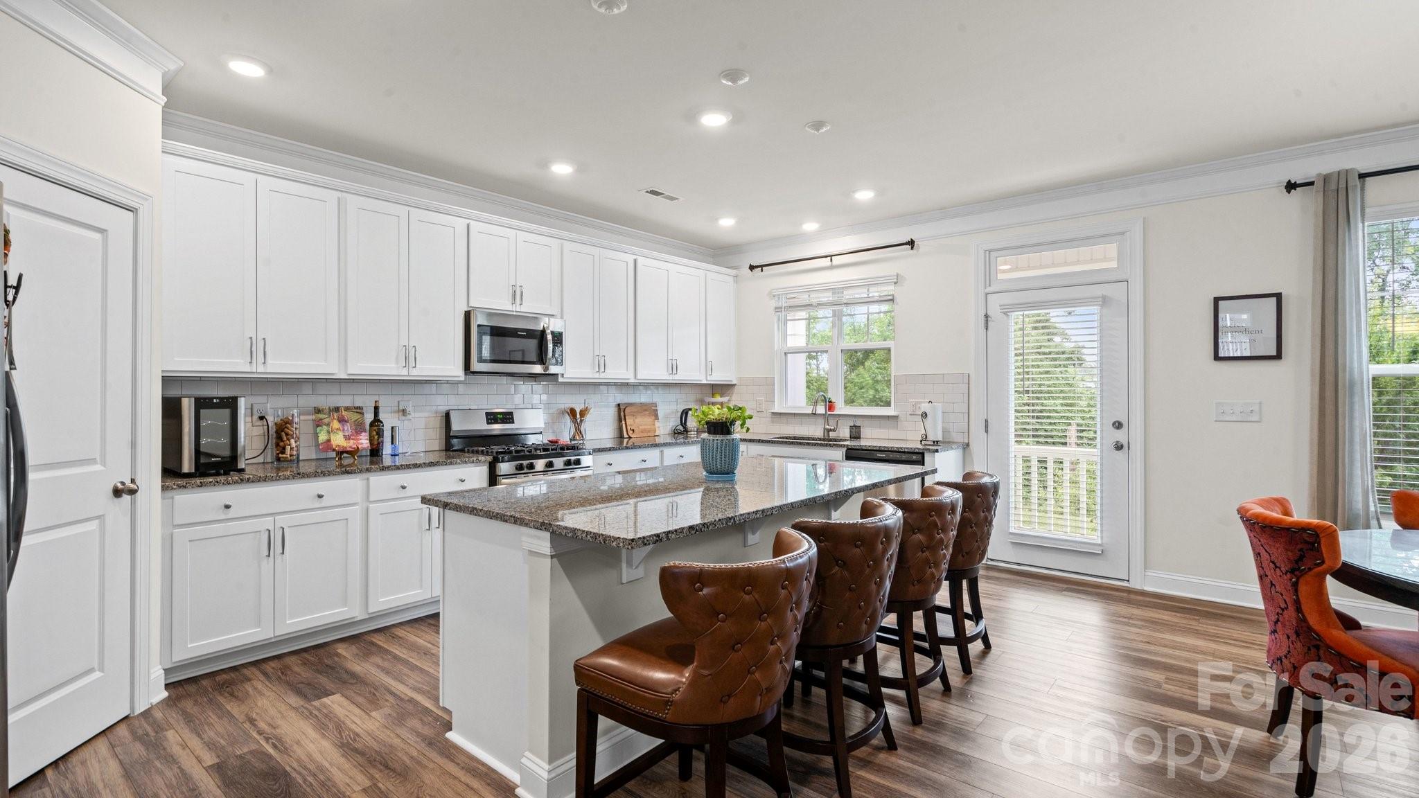 10406 Glenmere Creek Circle, Charlotte, NC - photo 21 of 49
