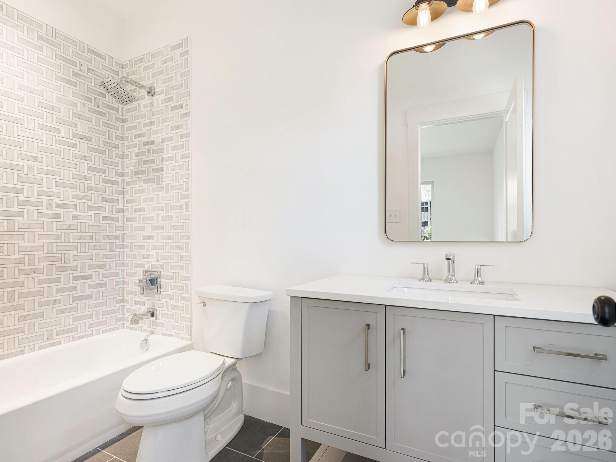 129 French StreetA, Charlotte, NC - photo 7 of 37