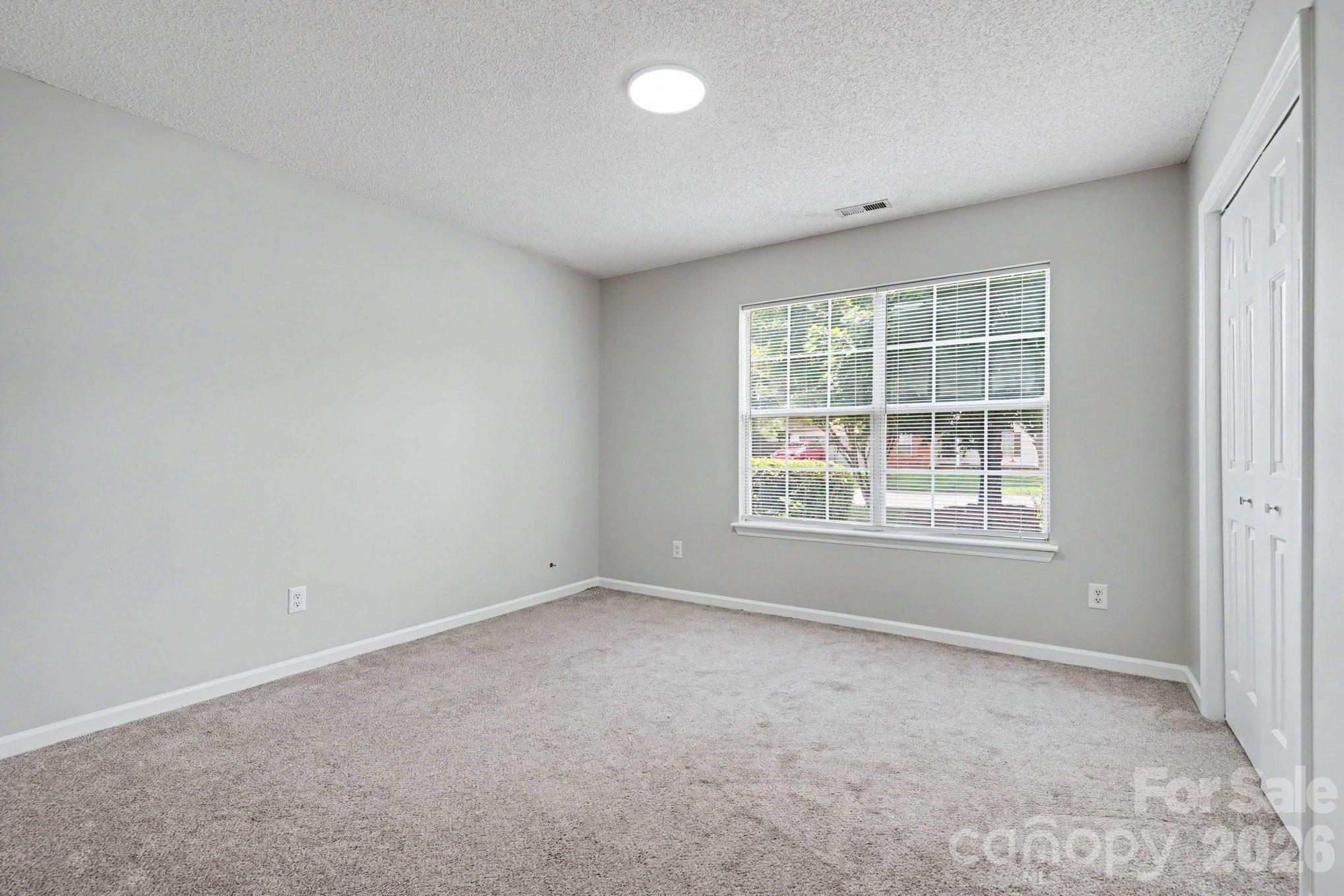 Home for sale at 7518 Prindle Lake Drive, Charlotte, NC — photo 18 of 24
