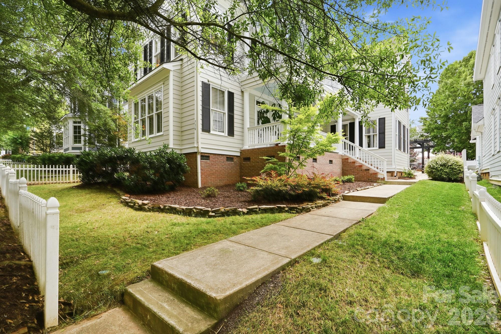 716 Shady Grove Crossing, Fort Mill, SC