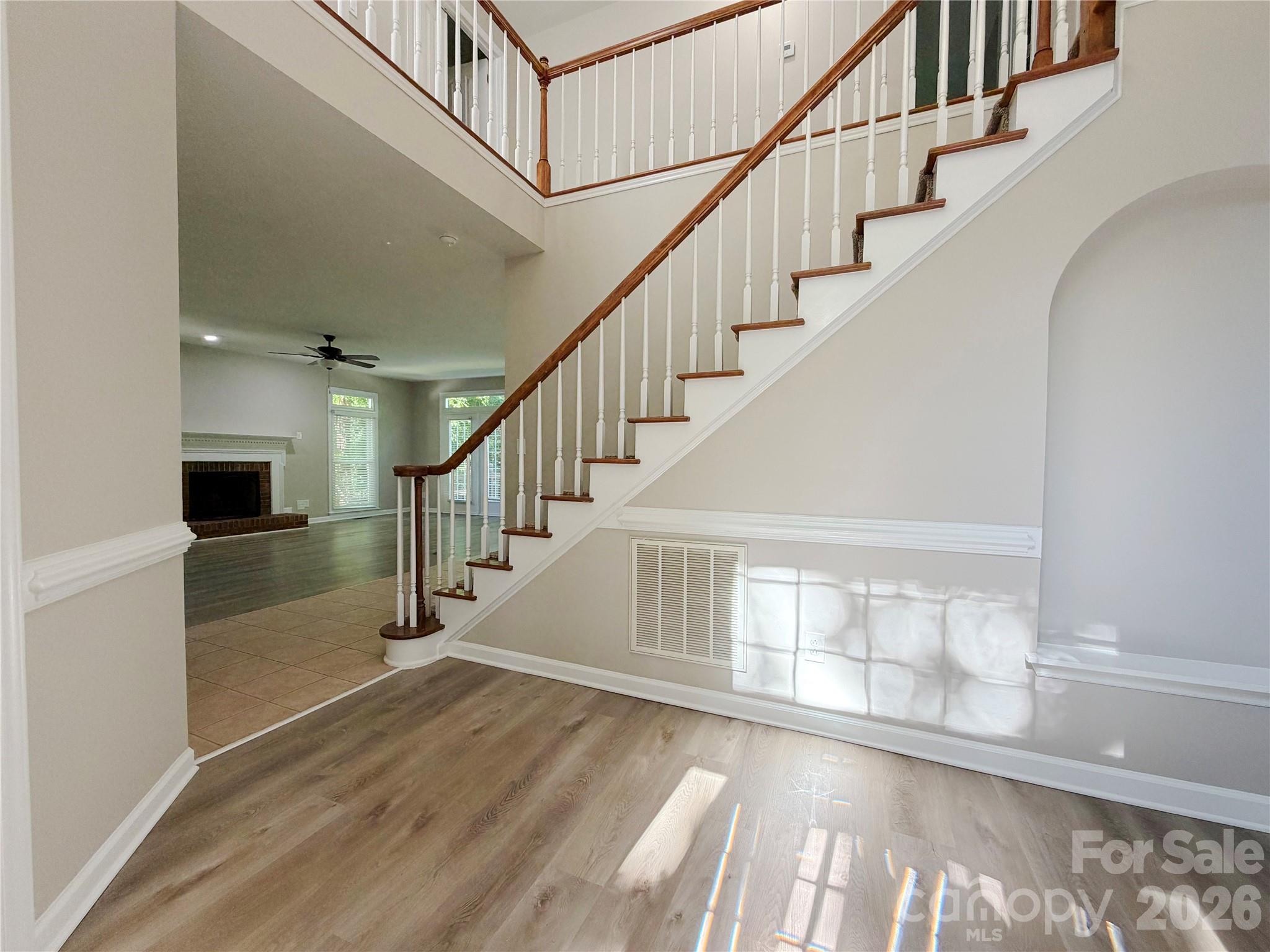 4714 Avonwood Lane, Charlotte, NC - photo 4 of 47