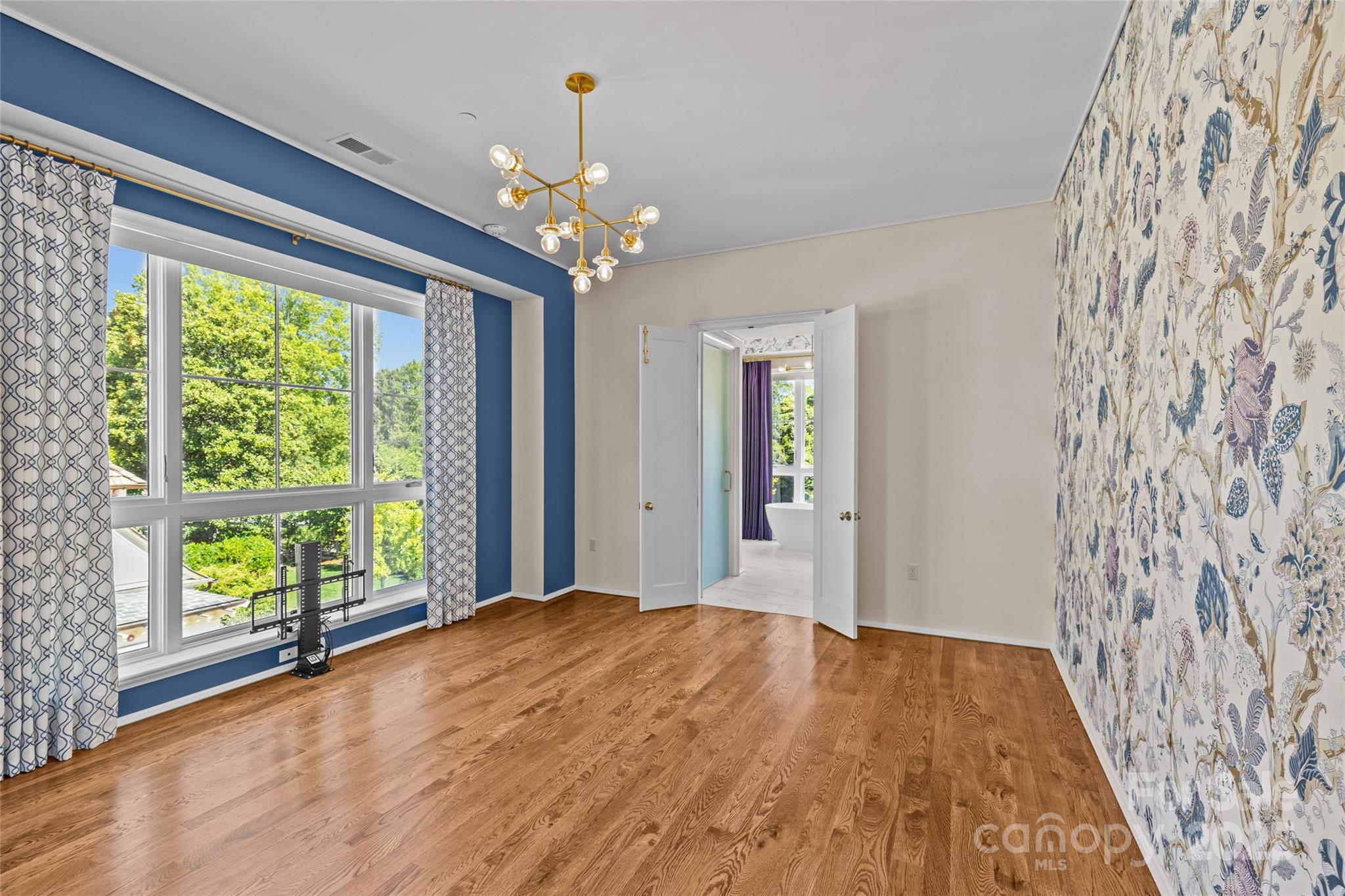 Photo 34 of 1172 Queens Road, Charlotte, NC
