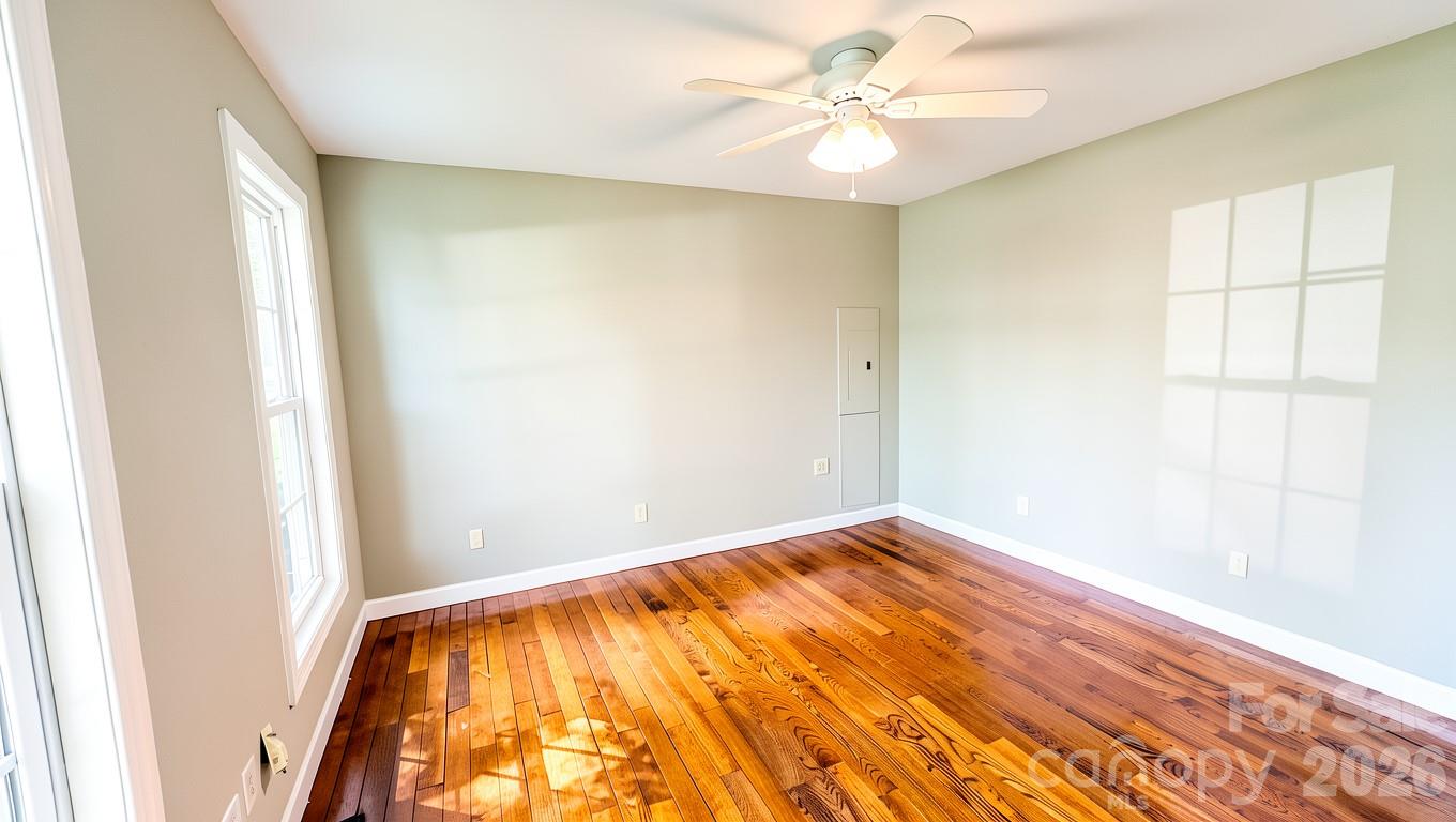 7218 Quail Ridge Drive, Charlotte, NC - photo 4 of 35