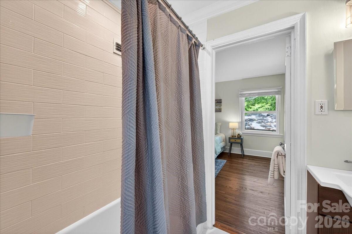 Photo 34 of 2034 Lanier Avenue, Charlotte, NC