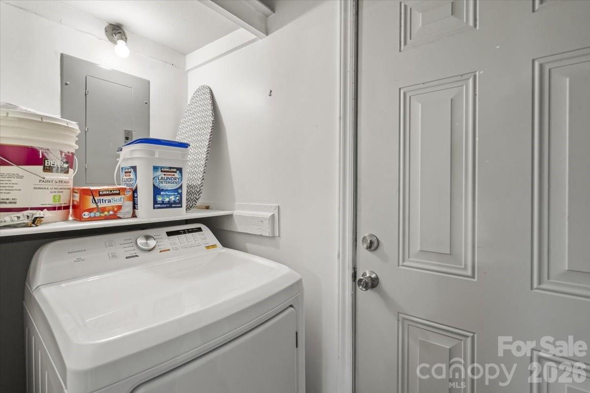 Photo 31 of 4930 Crestmont Drive, Charlotte, NC