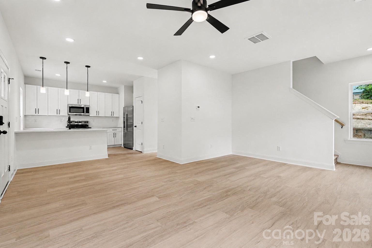Home for sale at 327 Whispering Pines Drive, Charlotte, NC — photo 9 of 26