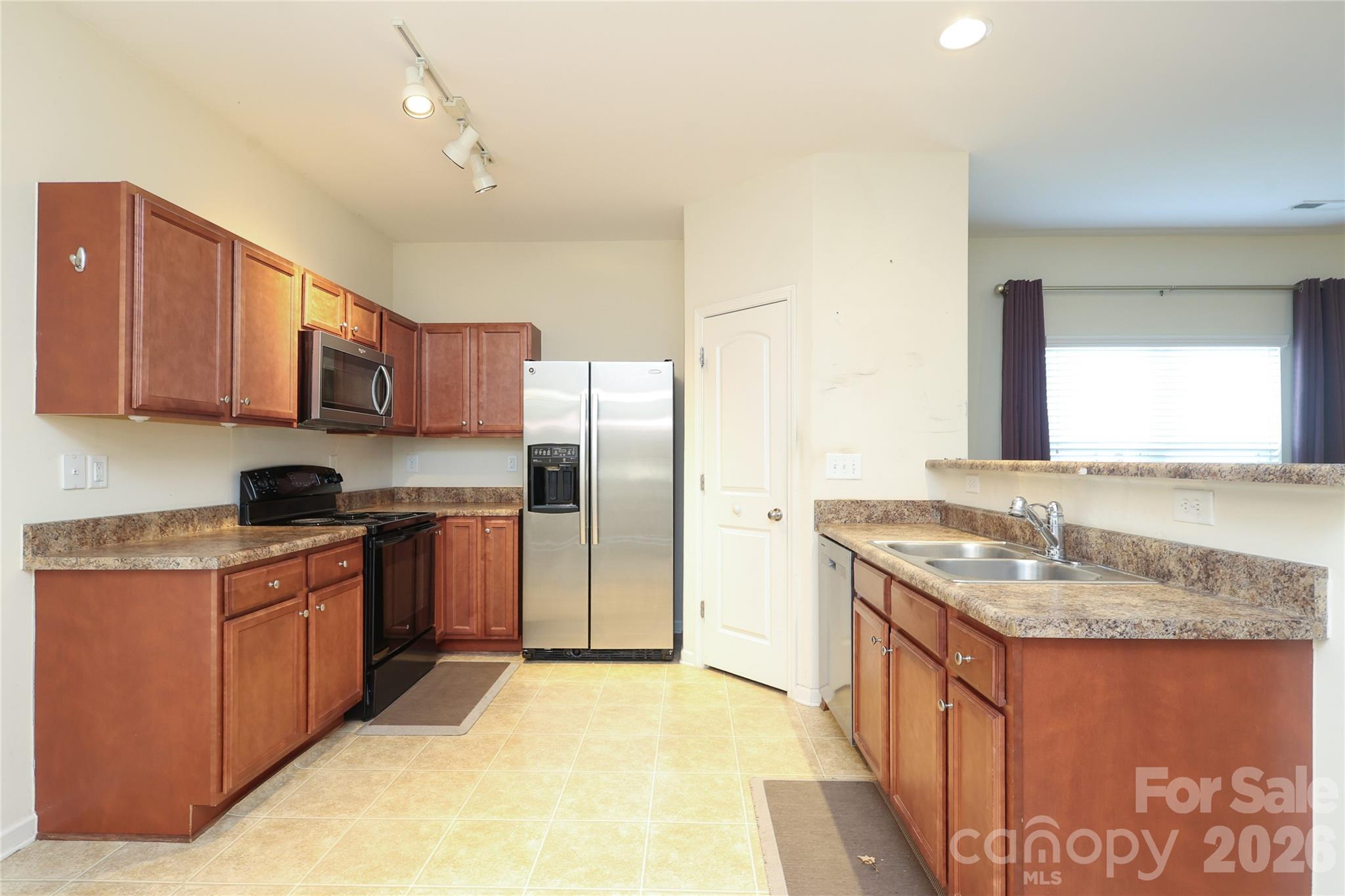 Photo 13 of 4806 Lynn Lee Circle, Charlotte, NC