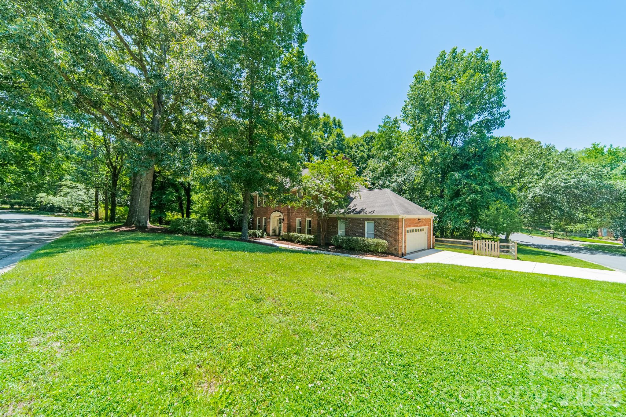 Photo 35 of 506 Abbotsford Court, Charlotte, NC