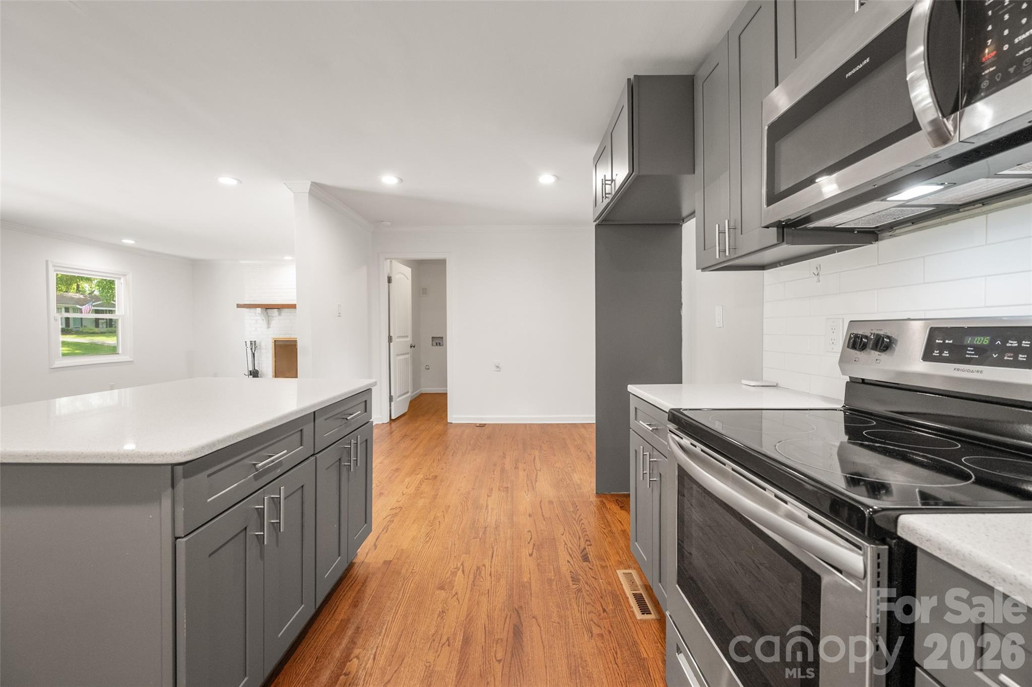 4300 Dowling Drive, Charlotte, NC - photo 6 of 20