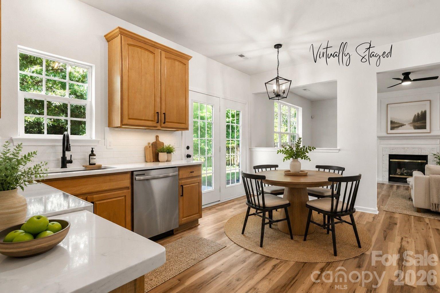 Photo 6 of 12519 Wandering Brook Drive, Charlotte, NC