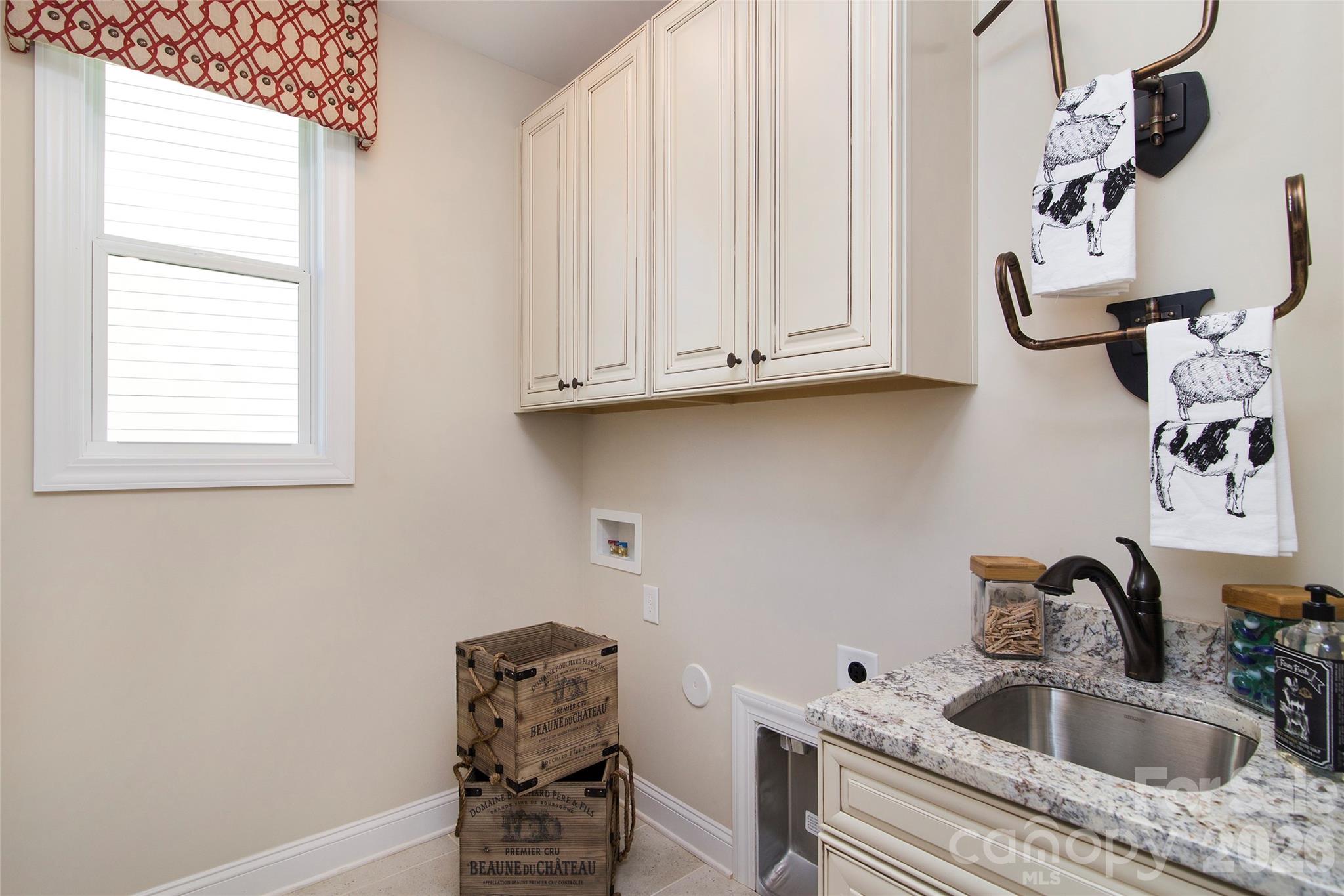 Photo 12 of 8941 Silver Springs Court, Charlotte, NC