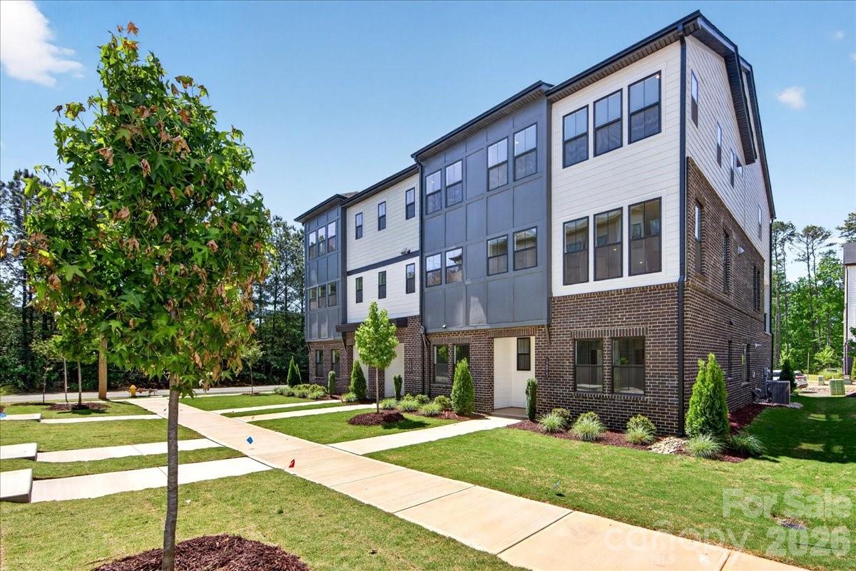 12015 Elsa Lane, Charlotte, NC