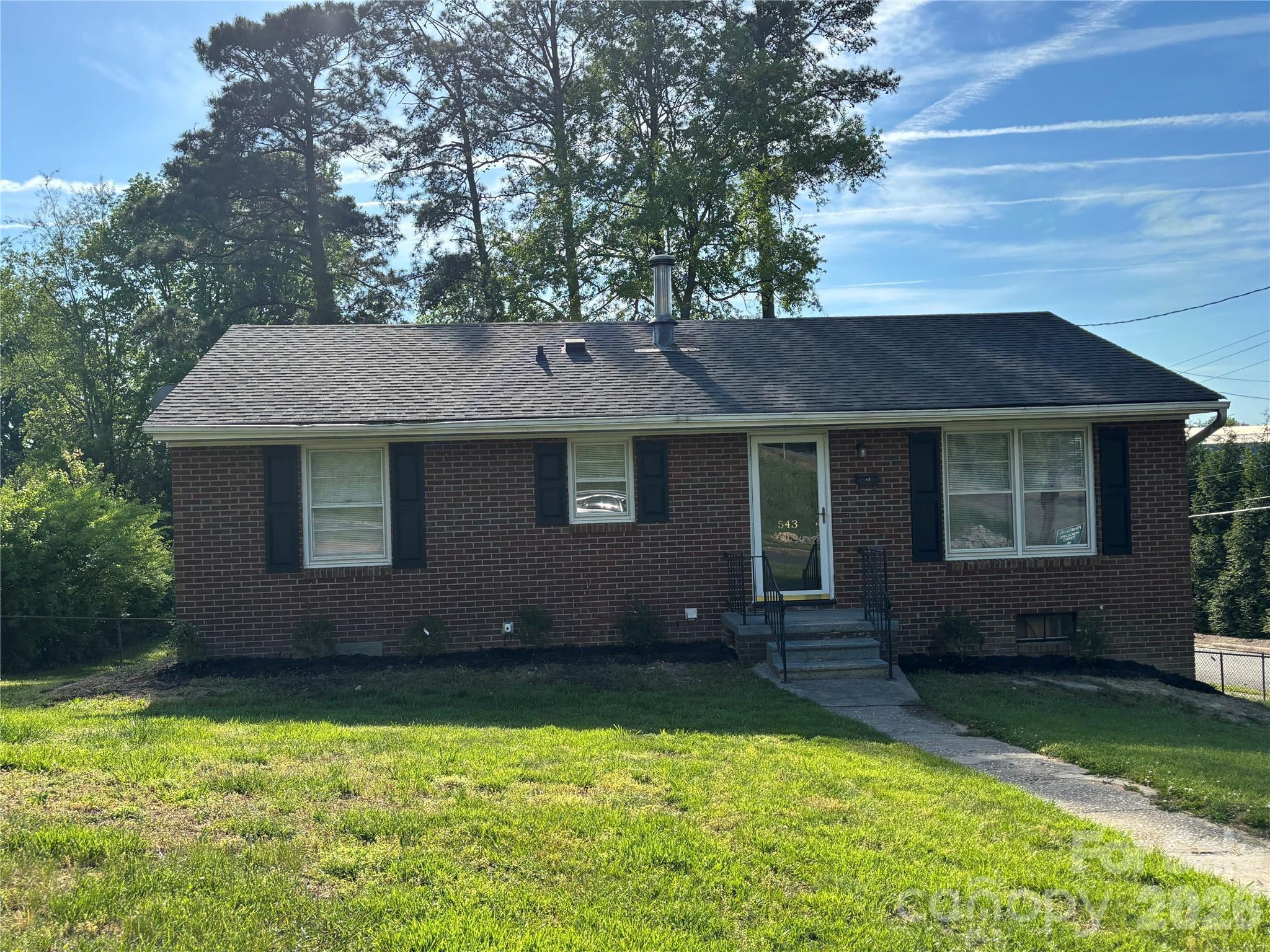 Exterior of 543 Allen Street, Troy, NC