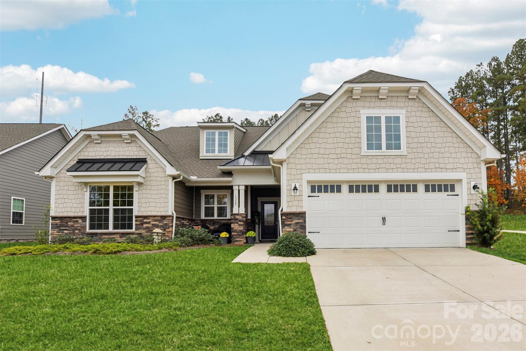 Photo 2 of 1328 Dali Boulevard, Mount Holly, NC