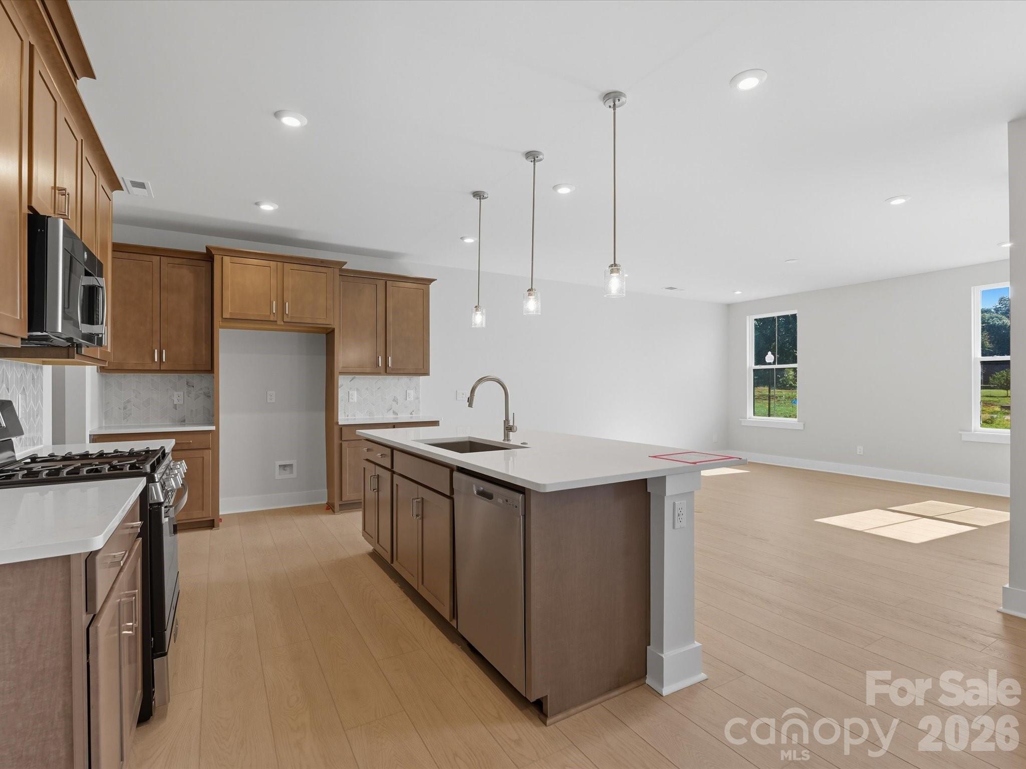 323 Ardmore Drive, Belmont, NC - photo 10 of 24