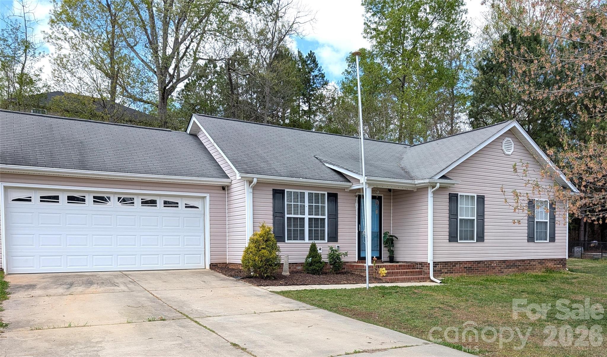 Photo 3 of 505 Azure Avenue, Albemarle, NC