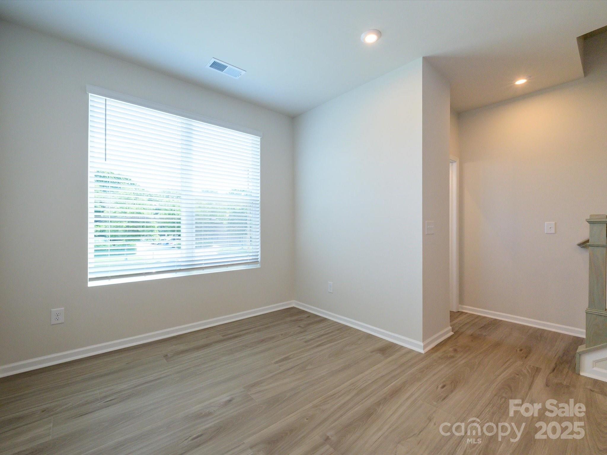 Photo 10 of 5640 Kingspan Drive, Charlotte, NC