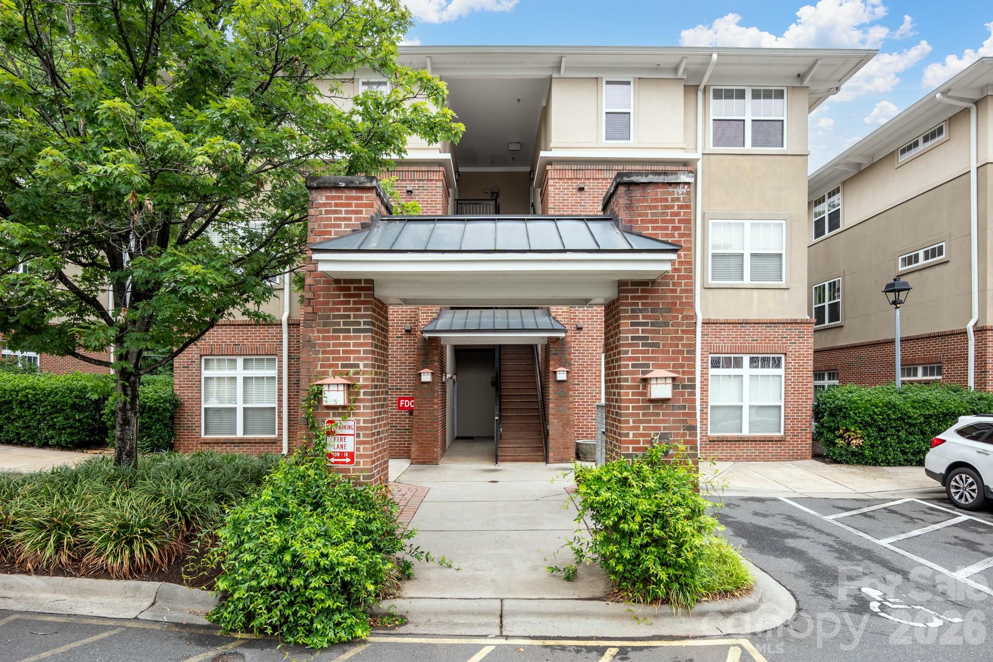 Photo 28 of 1308 Kenilworth Avenue430, Charlotte, NC