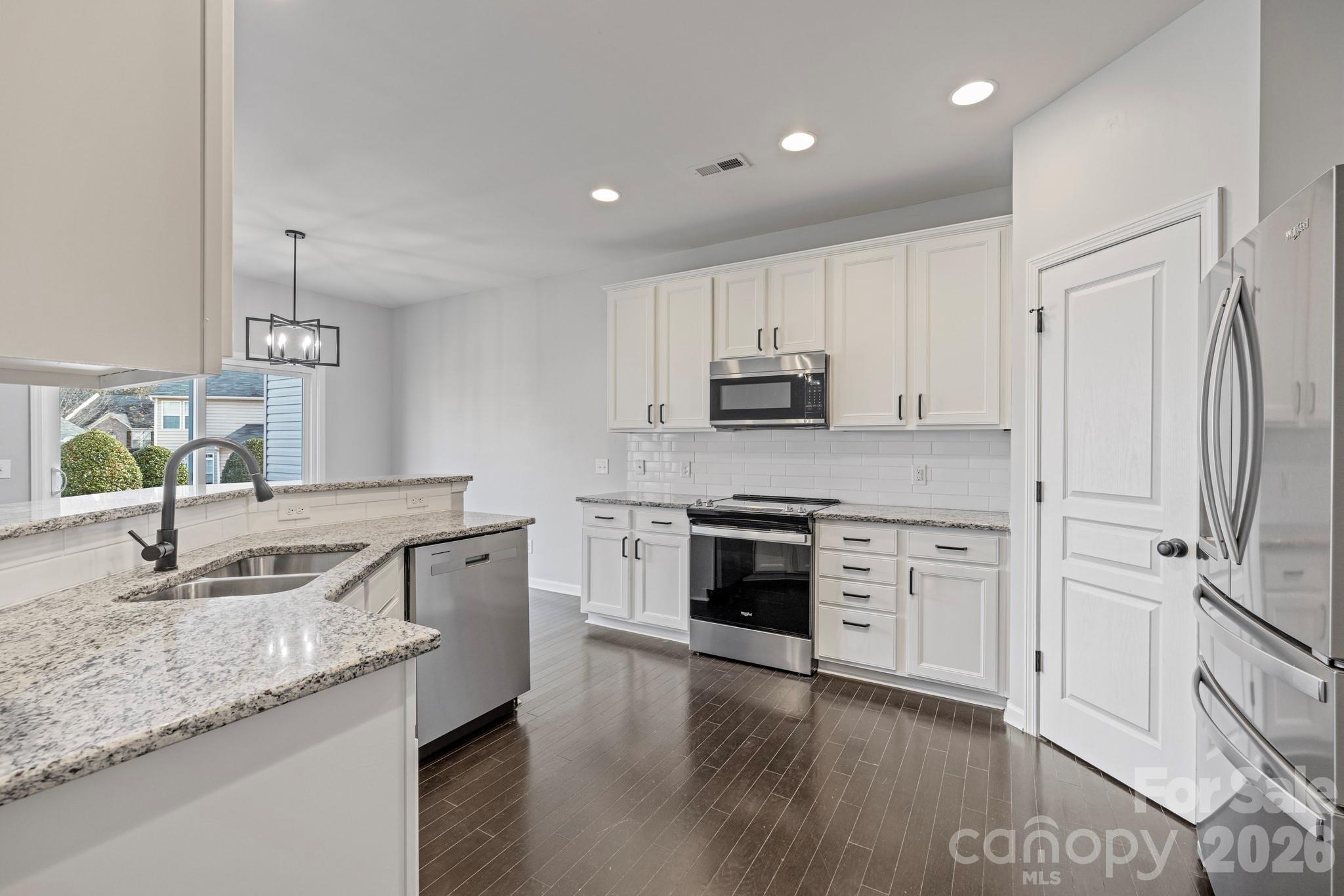 4364 Park South Station Boulevard, Charlotte, NC - photo 11 of 30